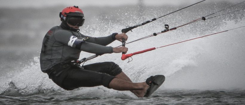 How fast do kitesurfers go?