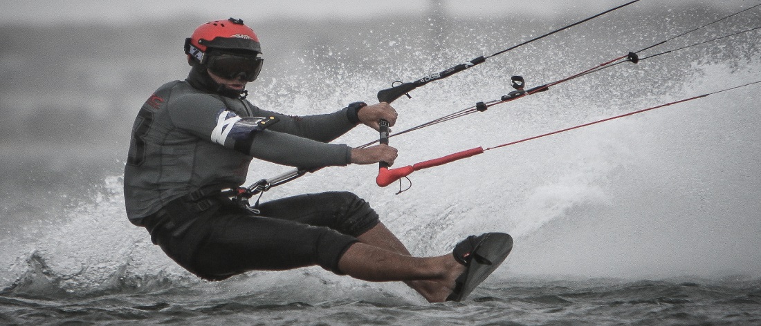 How fast do kitesurfers go?