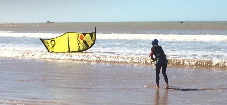 45 Smart Kiteboarding Tips For Beginners: Things They Don’t Teach You